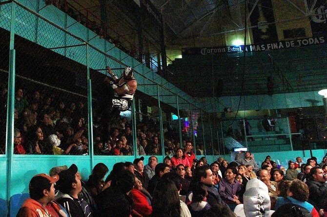 Wrestling in Puebla (Monday only) - Who Should Consider This Tour?