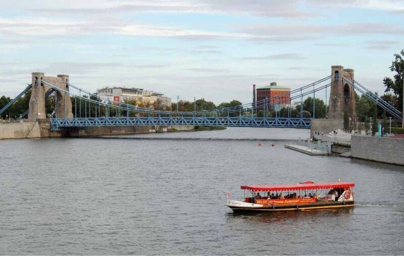 Wrocaw: city walk with a professional guide and cruise - Frequently Asked Questions