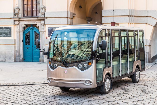 Wroclaw, 1- hour or 2-hours Group Tour by Electric Car - A Closer Look at the Wroclaw Electric Car Tour
