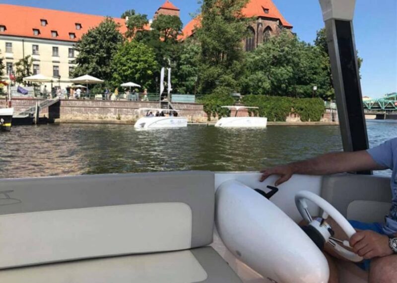 Wroclaw: City Walk and Cruise by Luxury Solar Catamaran - FAQ