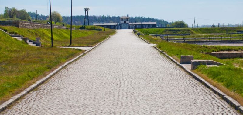 Wroclaw: Day of WW2: Riese, Gross-Rosen, Ksiaz Castle - FAQ