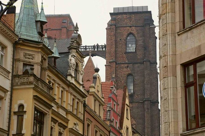 Wroclaw different - secrets of the city, 2 hours. 3-9 people - Key Points