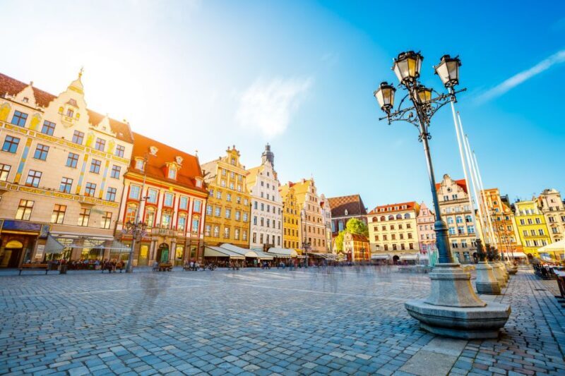 Wroclaw: Private Old Town Guided Walking Tour (2 hours) - Key Points