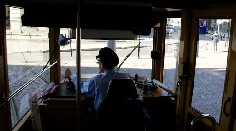 Wroclaw: Private Tour by smal Historic Tram 1,5h 13-16 seats - Who Should Consider This Tour?