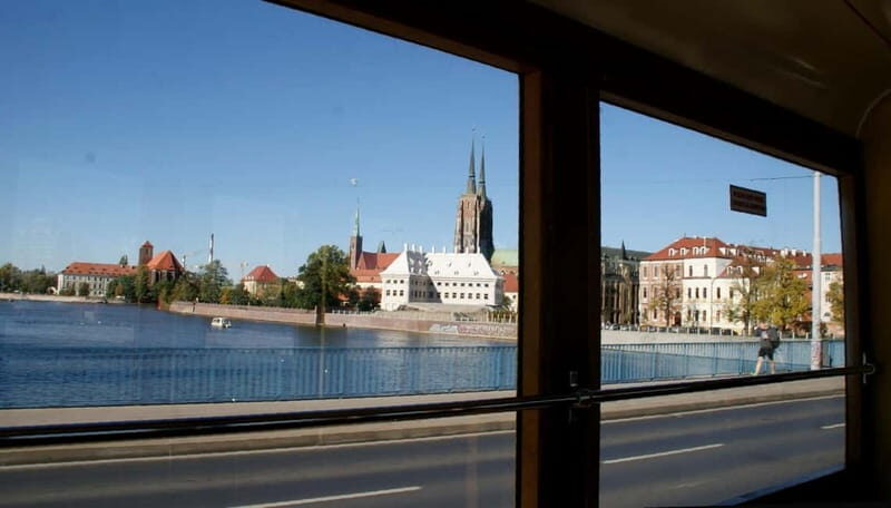 Wroclaw: Private Tour by smal Historic Tram 1,5h 13-16 seats - Final Thoughts