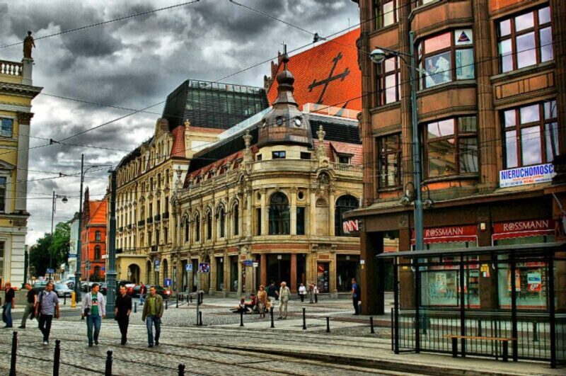 Wroclaw: Secrets of Wroclaw Walking Tour (2 hours) - Key Points