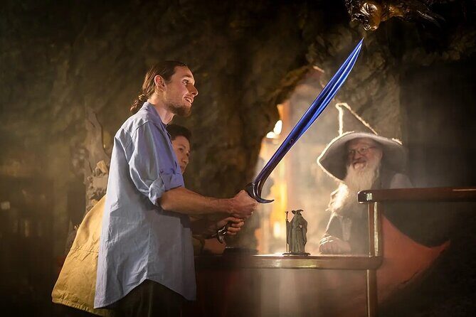 Wt Workshop Guided Transfers & Tour - Transportation and Group Size