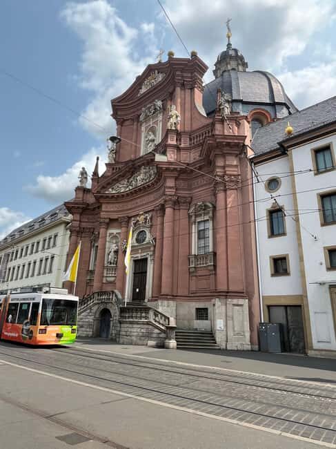 Würzburg Old Town Tour with Wine Tasting on the Old Main Bridge - Practicalities, Price, and Group Size