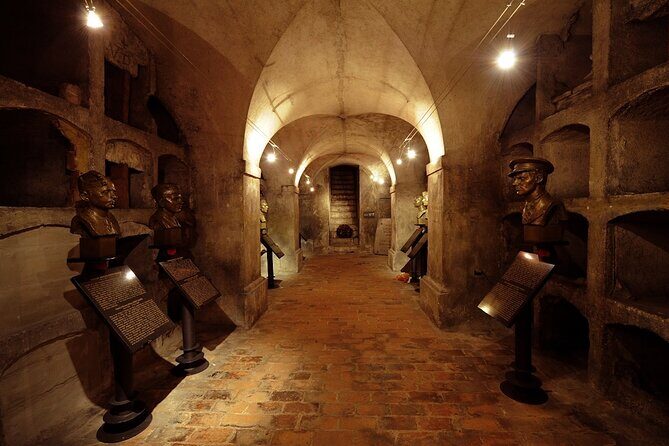 WWII in Prague Tour & The Crypt of Operation Anthropoid - Key Points