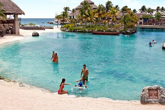 Xcaret Tour Plus with Buffete and Transportation only from Cancun - FAQs