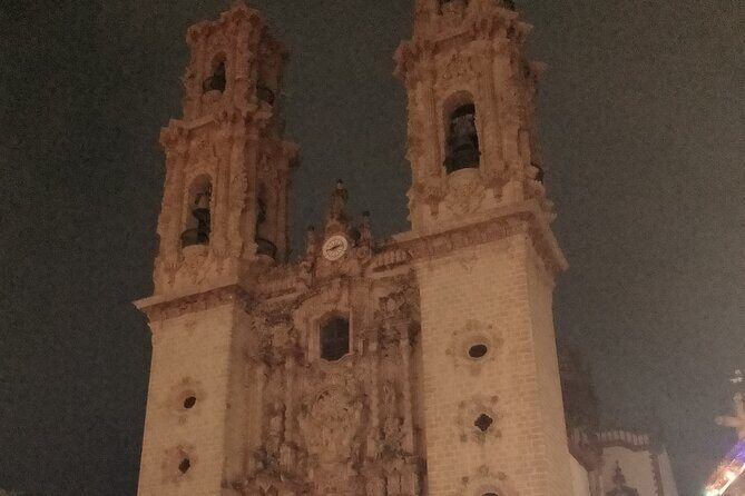 Xochicalco Taxco Cacahuamilpa and Pozas Azules - FAQ