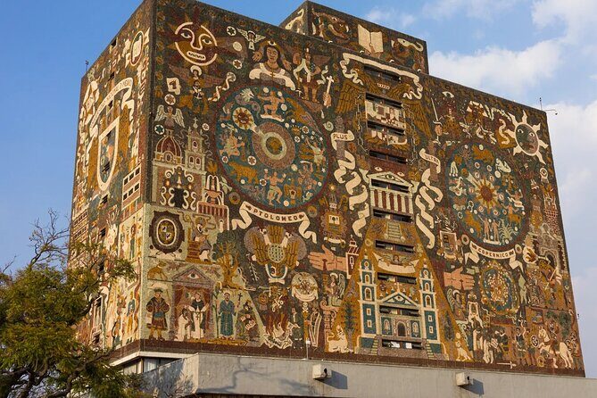 Xochimilco, Casa de Frida Kahlo, Coyoacán and UNAM - Frequently Asked Questions  