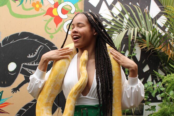 Xochimilco & Mexican Party with Guacamole & Unlimited Drinks - FAQ