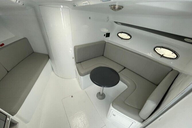 Yacht experience in Cancun: cruise, swim and sunset views - FAQ