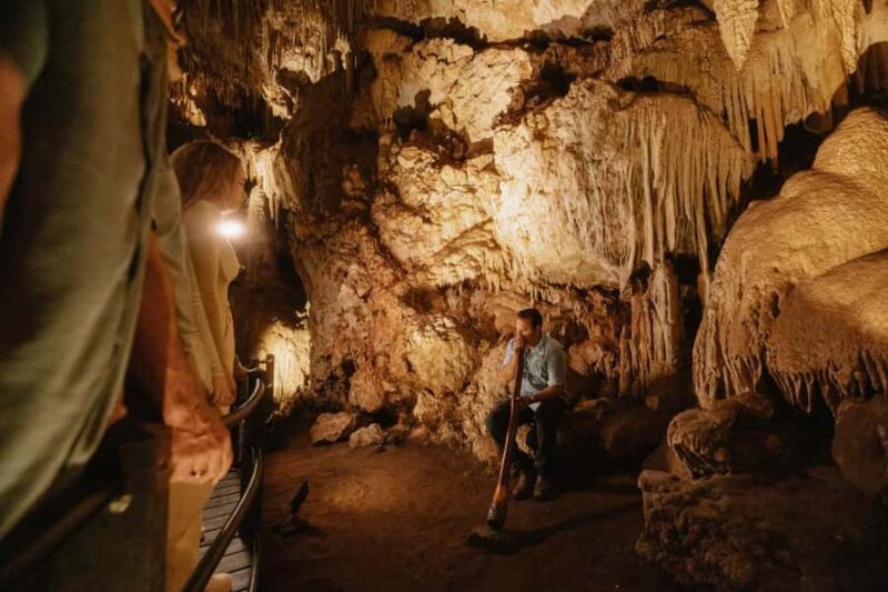 Yallingup: Ngilgi Cave Twilight Didgeridoo Cave Tour - Summary