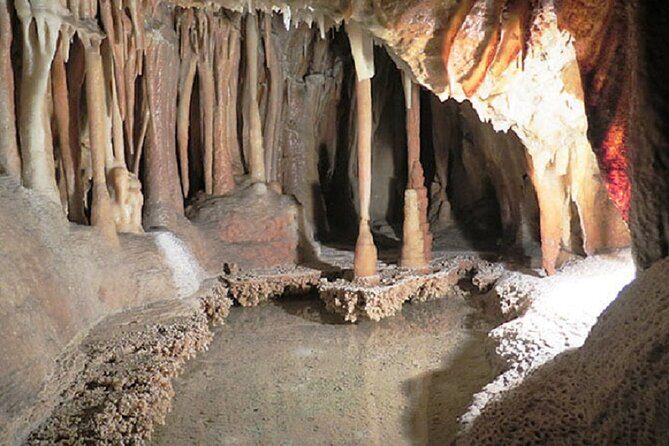 Yarrangobilly Caves: Jillabenan Cave Guided Tour - Key Points