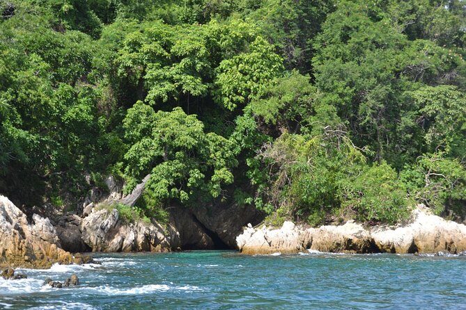Yelapa and Majahuitas Snorkeling Cruise in Puerto Vallarta All Inclusive - The Experience in Detail