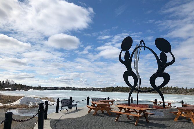 Yellowknife City Tour + Nature's North Wildlife Gallery - Exploring Yellowknife with the City Tour + Nature’s North Wildlife Gallery