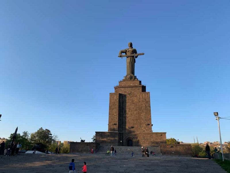 Yerevan City Tour: Discover an Old and New Yerevan - Starting at Republic Square: The Heart of the City