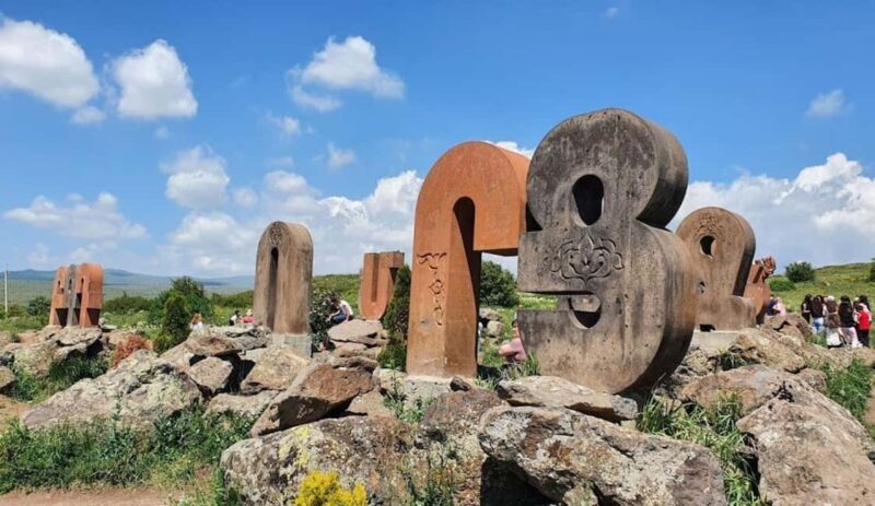 Yerevan: Day Tour to Amberd Fortress, Aragats and Kari Lake - Key Points