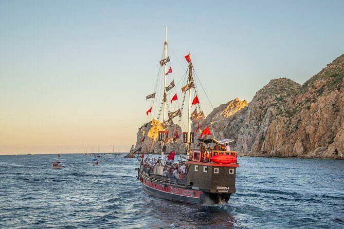 Yo Ho Pirate Show at Sunset, Dinner and Legends on the High Seas - Who Will Love This Experience?