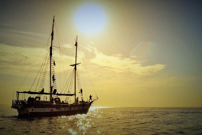 Yo Ho Pirate Sunset Dinner Cruise in Cabo San Lucas - FAQ