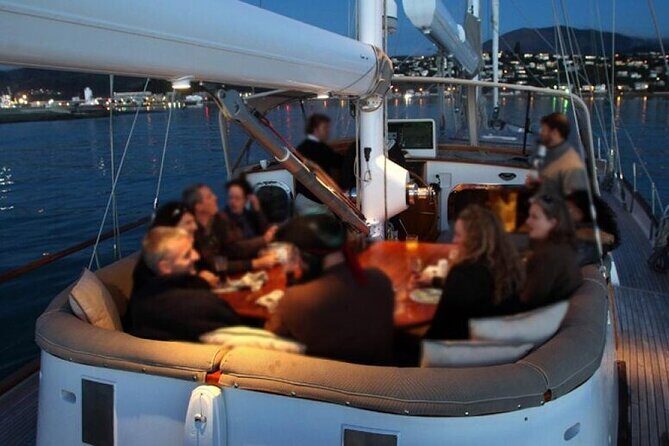 Yonder Star Sailing Yacht - The Experience on Board: Comfort and Authentic Sailing