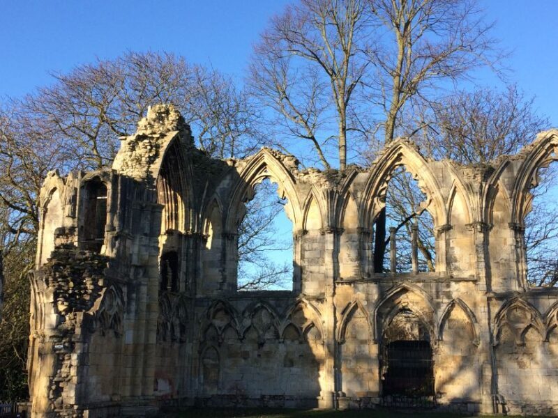 York: J&Ms City Sightseeing and History Walking Tour - Key Points