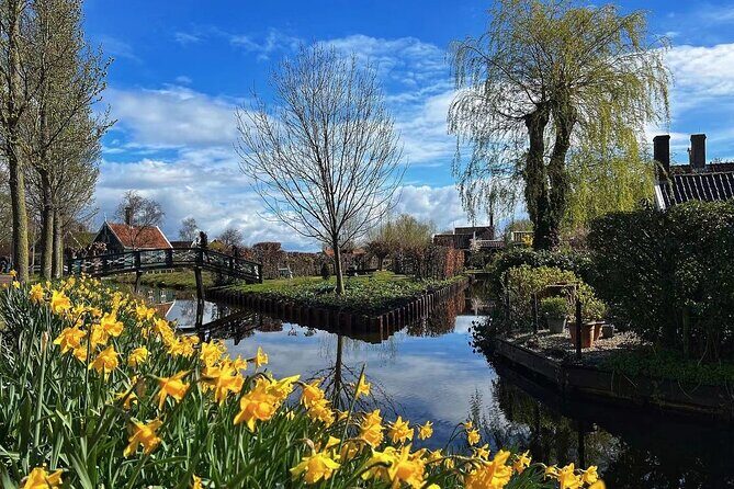 Zaanse Schans, Lego Village, Giethoorn Day Tour Incl. Boat Cruise - The Sum Up: Who Is This Tour Best For?