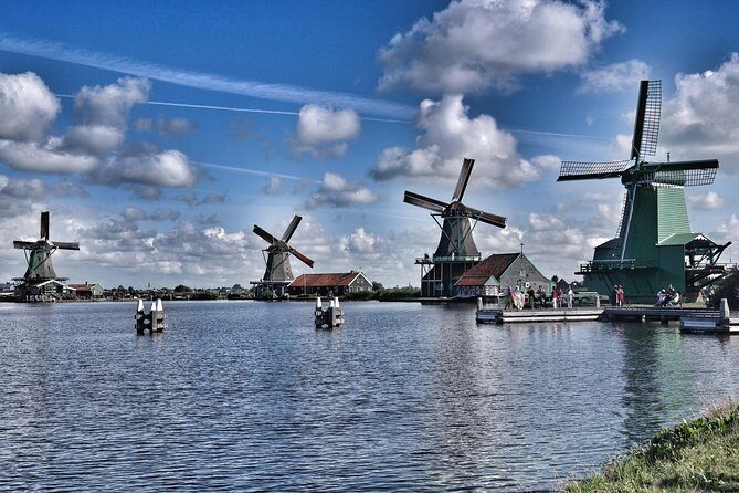 Zaanse Schans, Volendam & Edam: Private tour (Max 3 per) - Exploring the Dutch Countryside with a Small, Well-Organized Tour