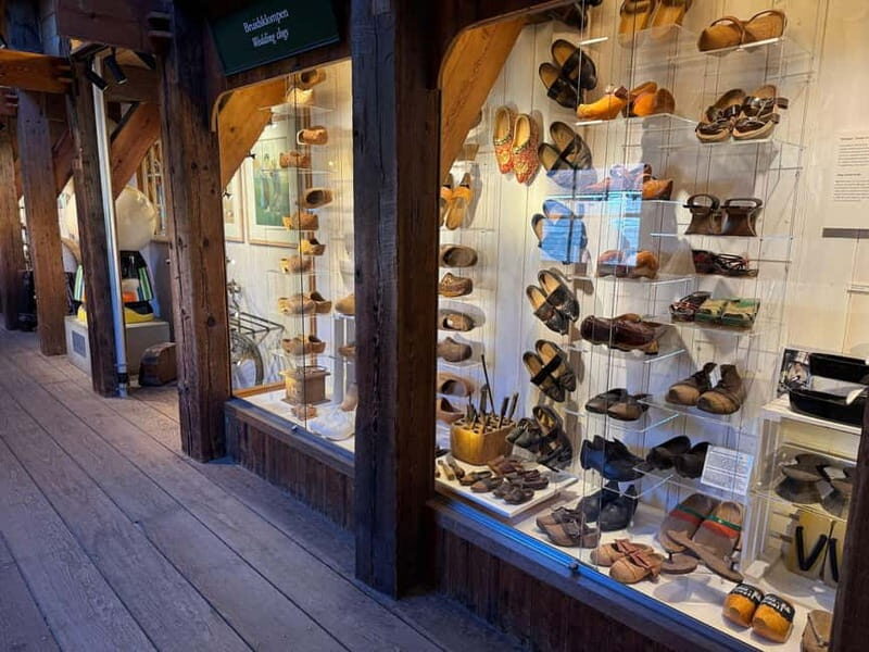 Zaanse Schans & Volendam Private Tour: Windmills and Cheese - The Sum Up