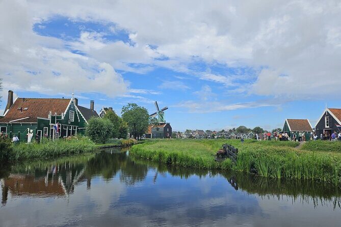 Zaanse Schans & Volendam Small-Group Tour with Hotel Pickup - Additional Cultural Experiences