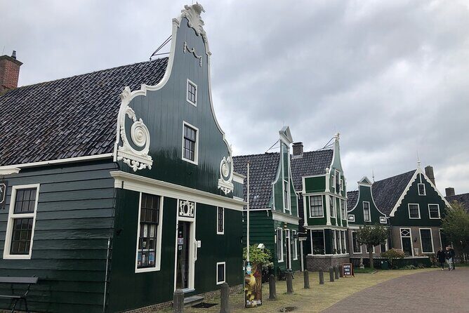 Zaanse Schans Windmills, Countyside & Fishing Villages - Comprehensive Review of the Zaanse Schans Windmills, Countryside & Fishing Villages Tour