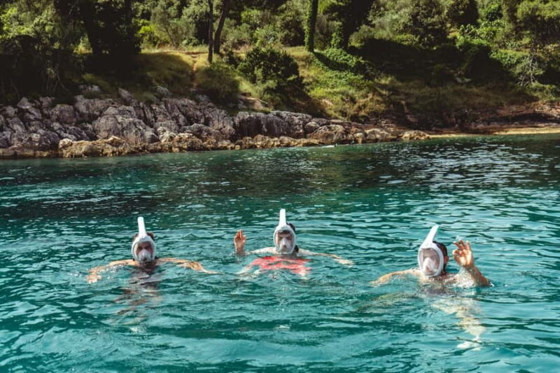 Zadar: 3 Islands Luxury Boat Tour with Aperol Spritz - Guides & Atmosphere: Friendly & Knowledgeable