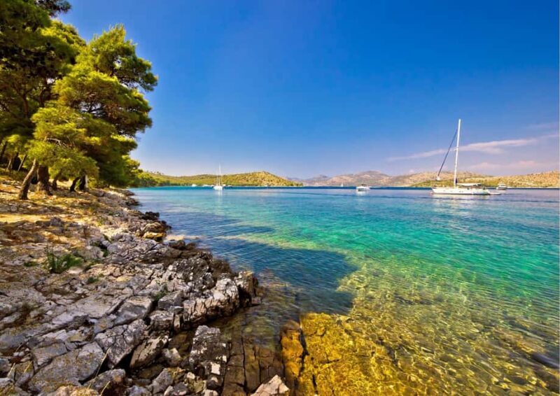 Zadar: 3-Stop Blue Lagoon & Snorkeling Cruise with Drinks - What Travelers Say
