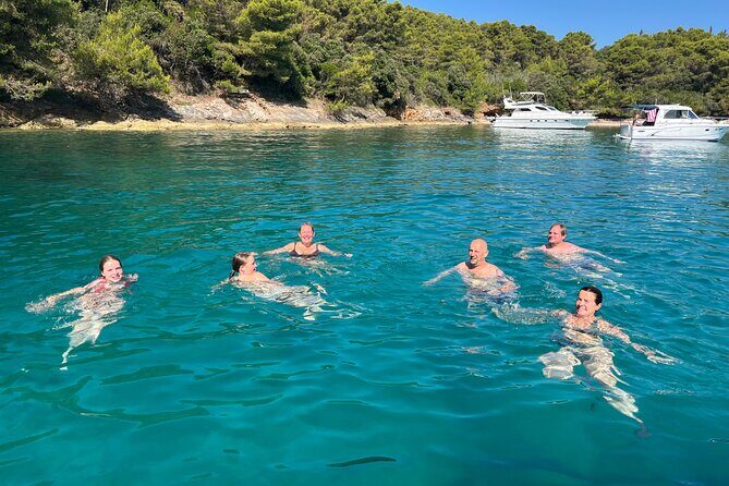 Zadar Boat Tour: Snorkel, Swim & Visit Scenic Bays and Villages - Who Should Consider This Tour?