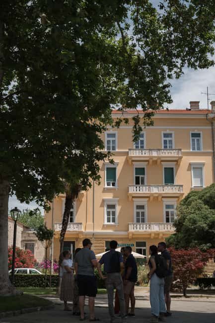 Zadar: City Highlights Guided Walking Tour - Practical Tips for Tour Day