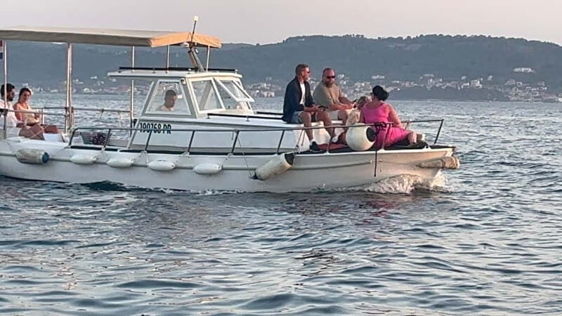Zadar: Half-day trip boat with drinks and snorkeling - FAQ