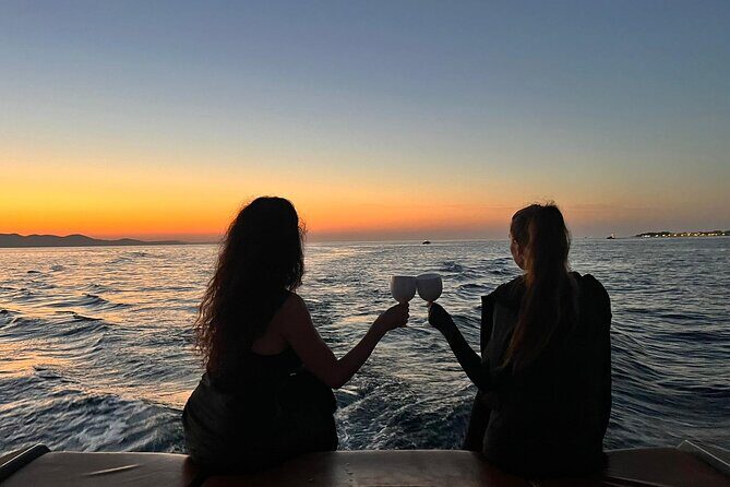 Zadar: Romantic Luxury Sunset Boat Tour with Aperol Spritz - Value for Money and Practical Details