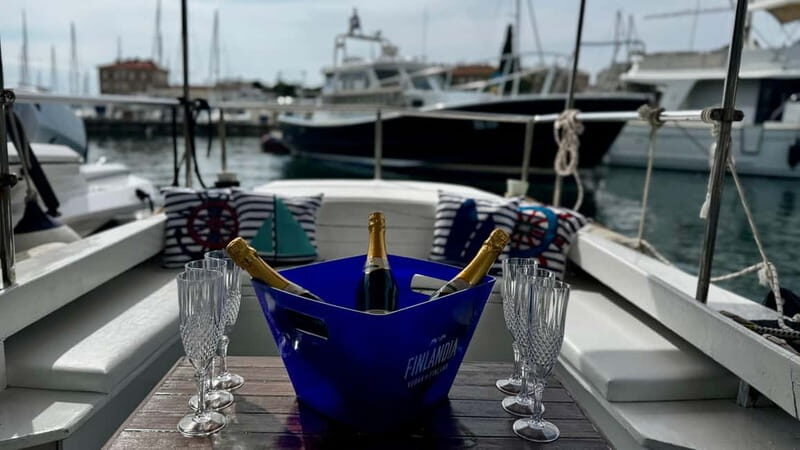 Zadar: Sunset boat tour with champagne - Key Points