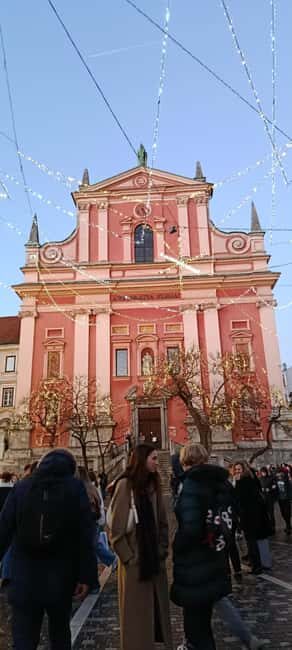 Zagreb: Lake Bled and Ljubljana Day Tour with Chocolate Gift - What We Love About This Tour