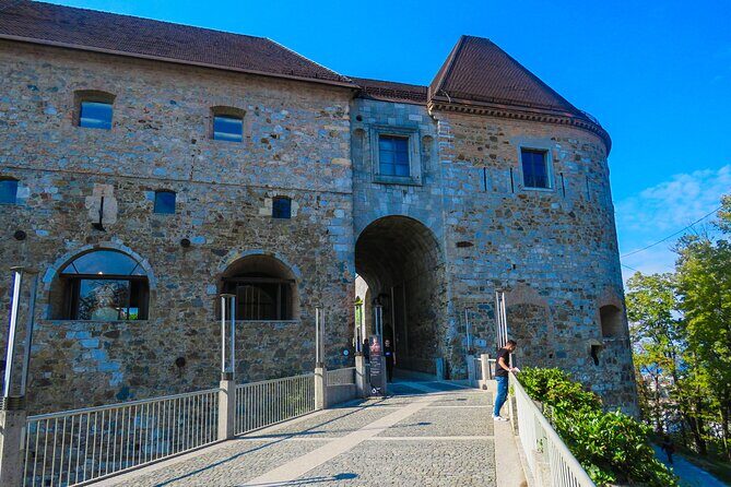 Zagreb: Lake Bled & Ljubljana Day Tour with Chocolate Gift - Practical Details and Considerations