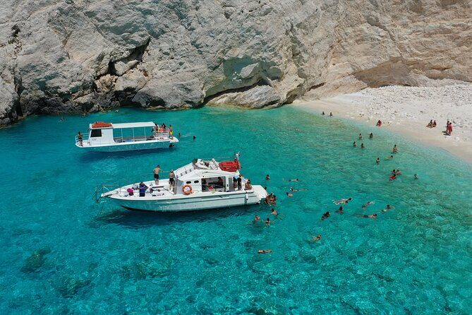 Zakynthos boat tour:Shipwreck& Local blue caves with 3 Swim Stops - FAQ