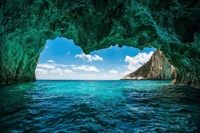 Zakynthos Half Day Tour and Cruise Turtle Island and Keri Caves - Key Points