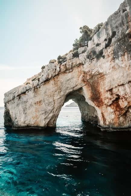 Zakynthos: Island Tour of Shipwreck, Blue caves & More! - Relaxation at Xigia Beach — A Natural Spa