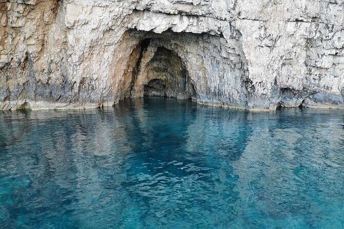 Zakynthos: Marathonisi, Cameo Island and Keri Caves Tour - Who Would Enjoy This Tour?