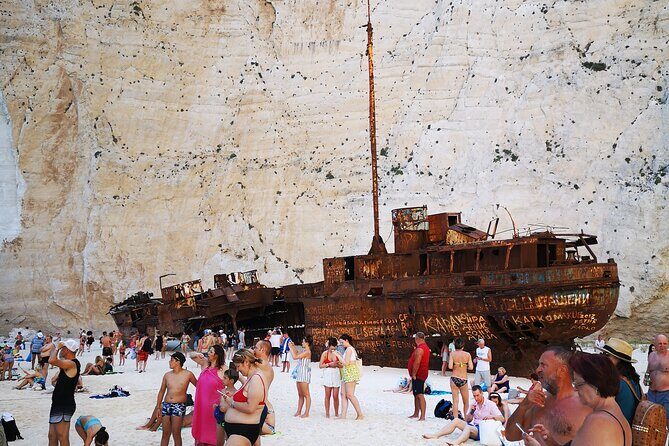 Zakynthos Navagio View - Boatrip, Caves & Xigia Beach exploration - FAQ