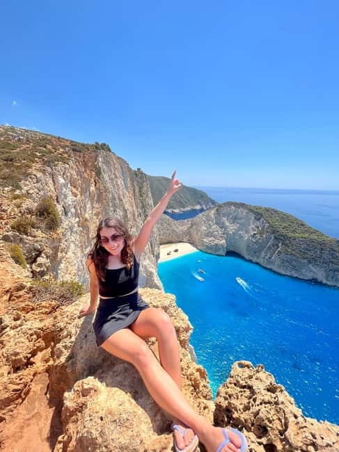 Zakynthos: Private Shipwreck & Blue Caves Tour by Land & Sea - Detailed Breakdown of the Itinerary