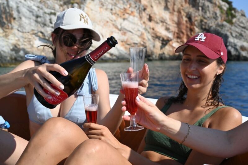 Zante Private Cruise to Shipwreck Beach & Blue Caves (max 9) - What Reviewers Say