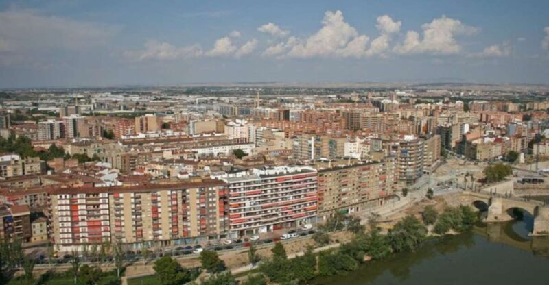Zaragoza: Private custom tour with a local guide - The Value of a Private, Custom Experience